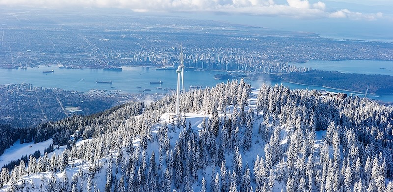 VANCOUVER ATTRACTIONS / Grouse Mountain